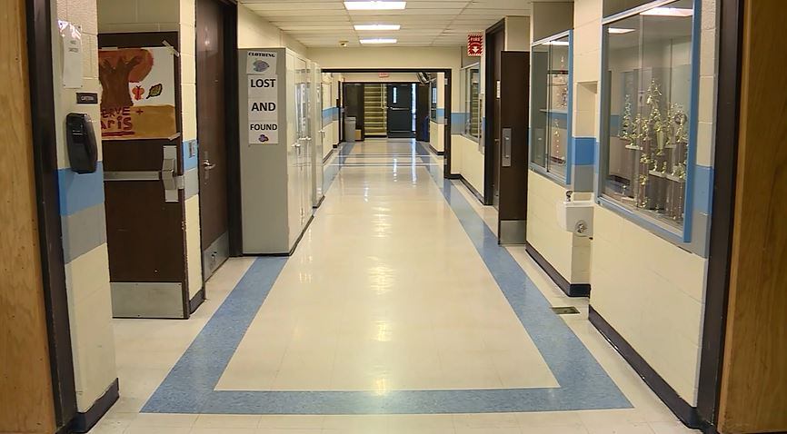 Kansas bill would delay school start until after Labor Day