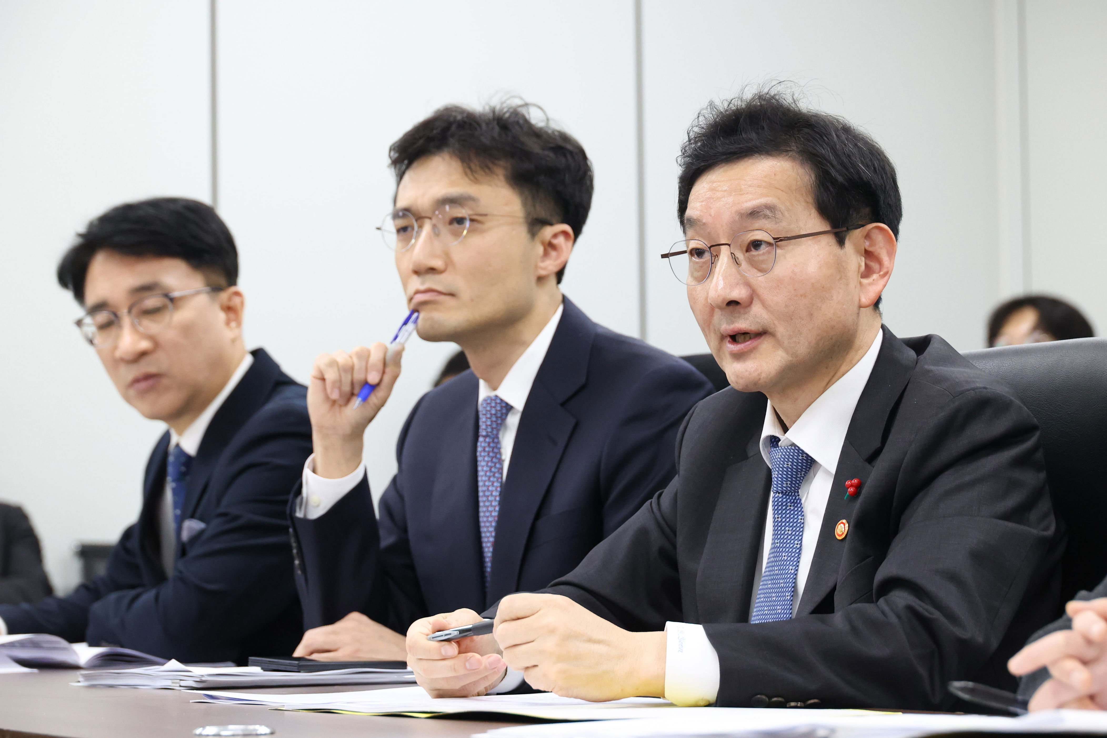 Exclusive: Cheong Wa Dae lawyers eligible for immediate agency roles