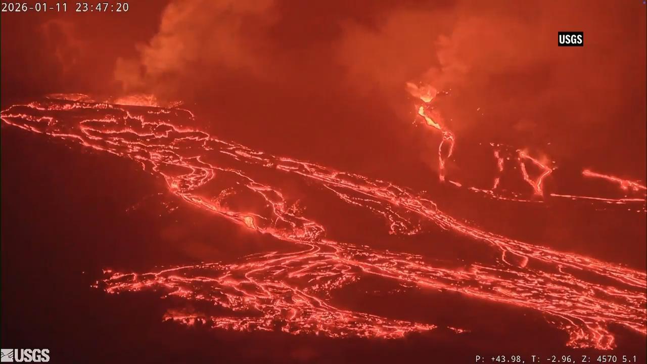 Red glowing lava visible inside Hawaii's Kilauea volcano