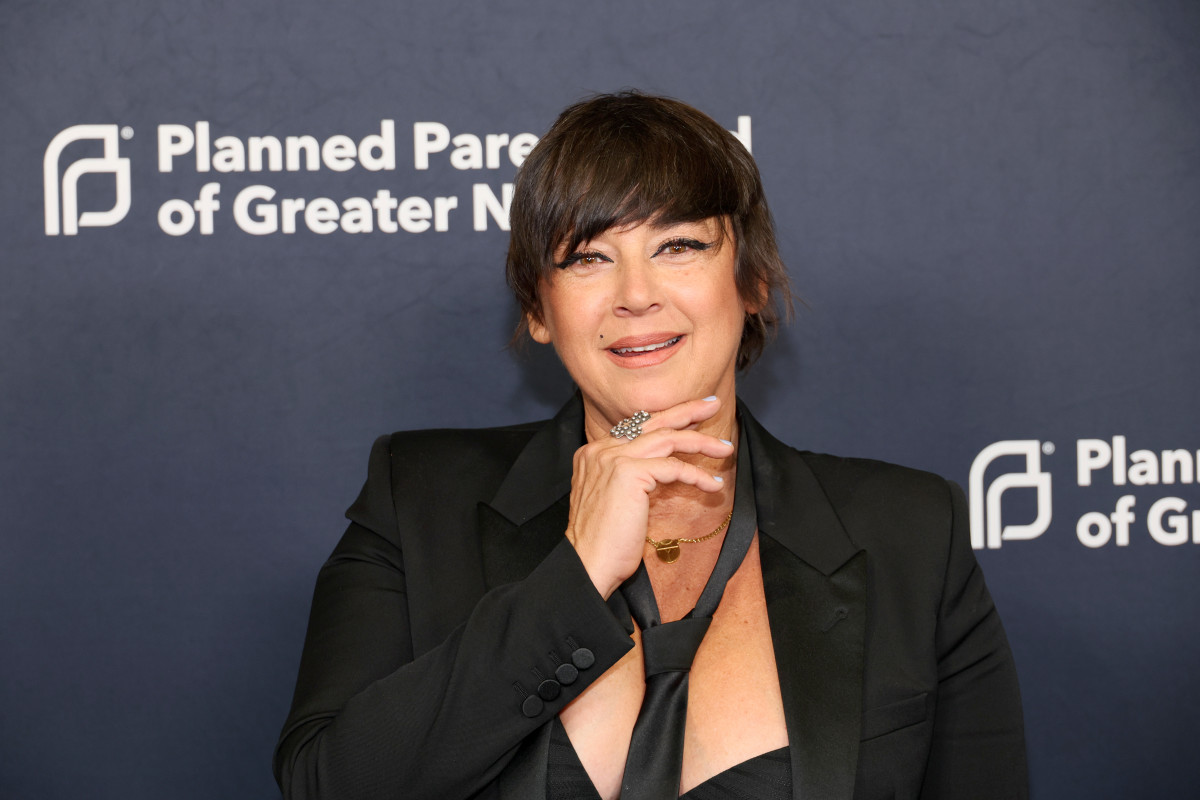 '90s indie icon finally goes gold after 35 years