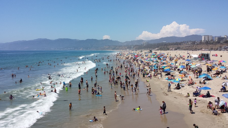 Elevated bacterial levels prompt ocean water warnings at LA County beaches