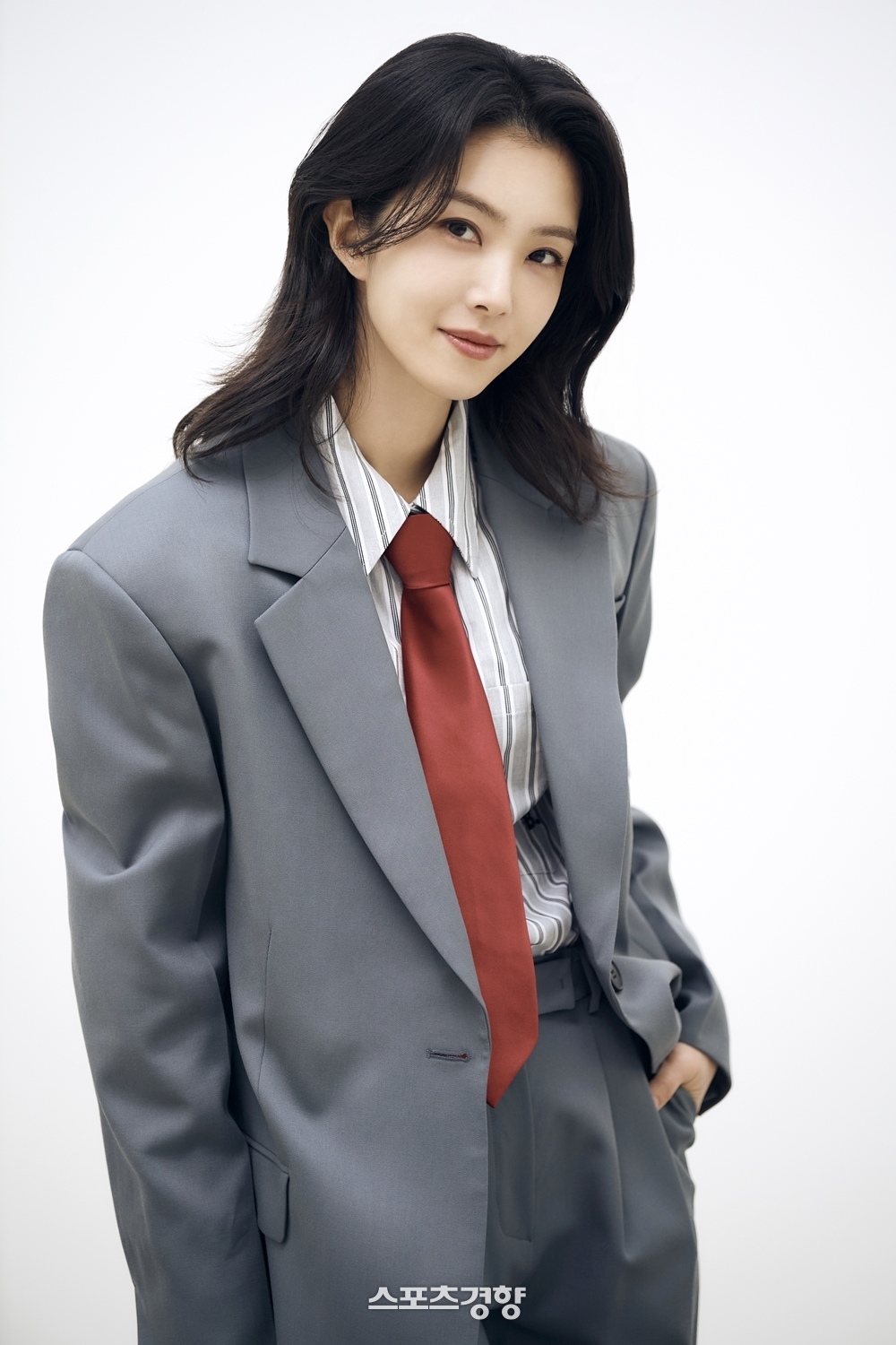 Kang Ji-young, who left 'Newsroom', joins the same agency as Lee Young ...
