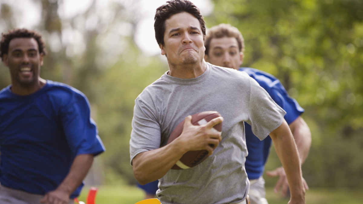 Lunch wrap: ASX chases miners as gold bursts above US$4600