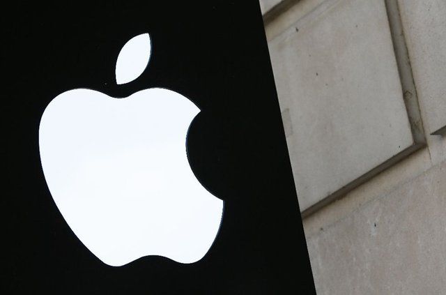 Apple chooses Google's Gemini AI to power Siri