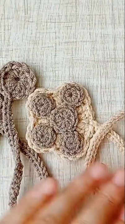 Cute crochet dog paw bookmark | Easy handmade bookmark idea
