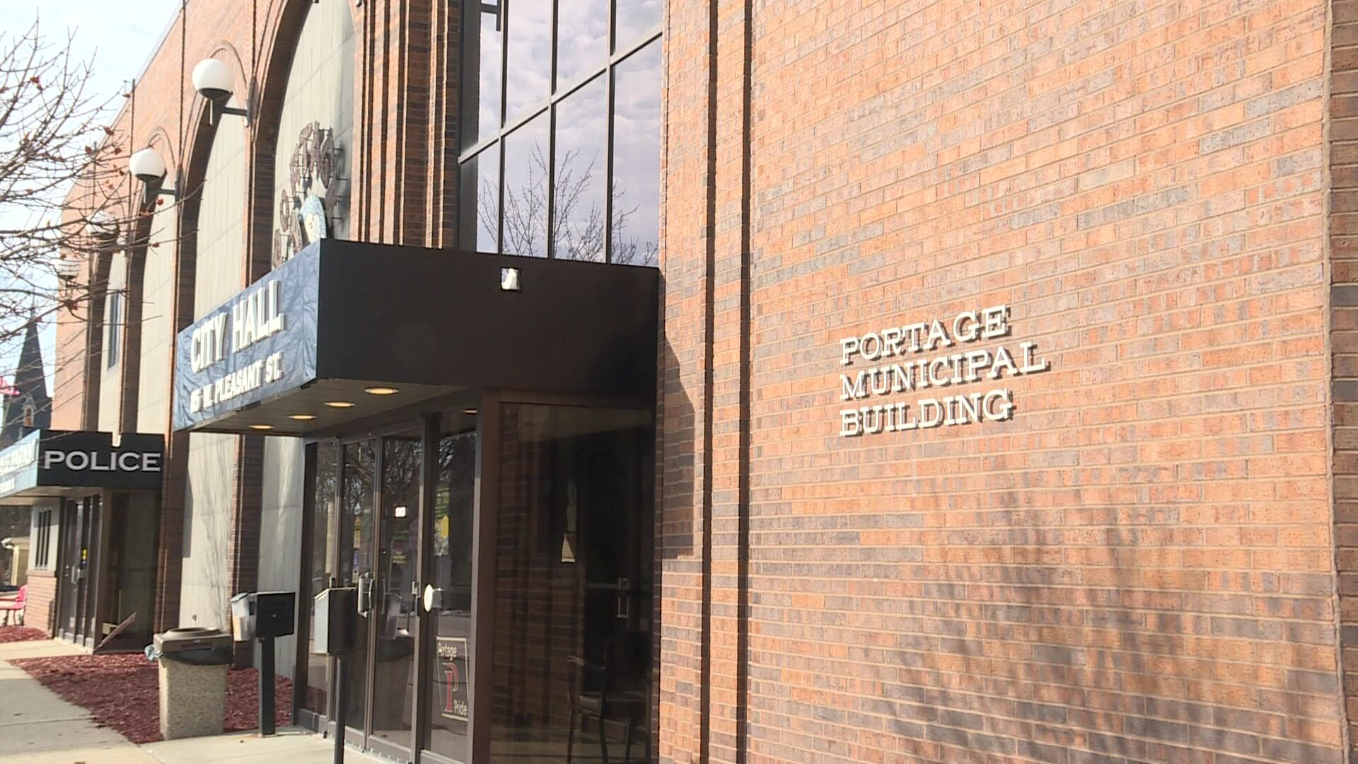 Portage cab riders seeing long wait times under new company