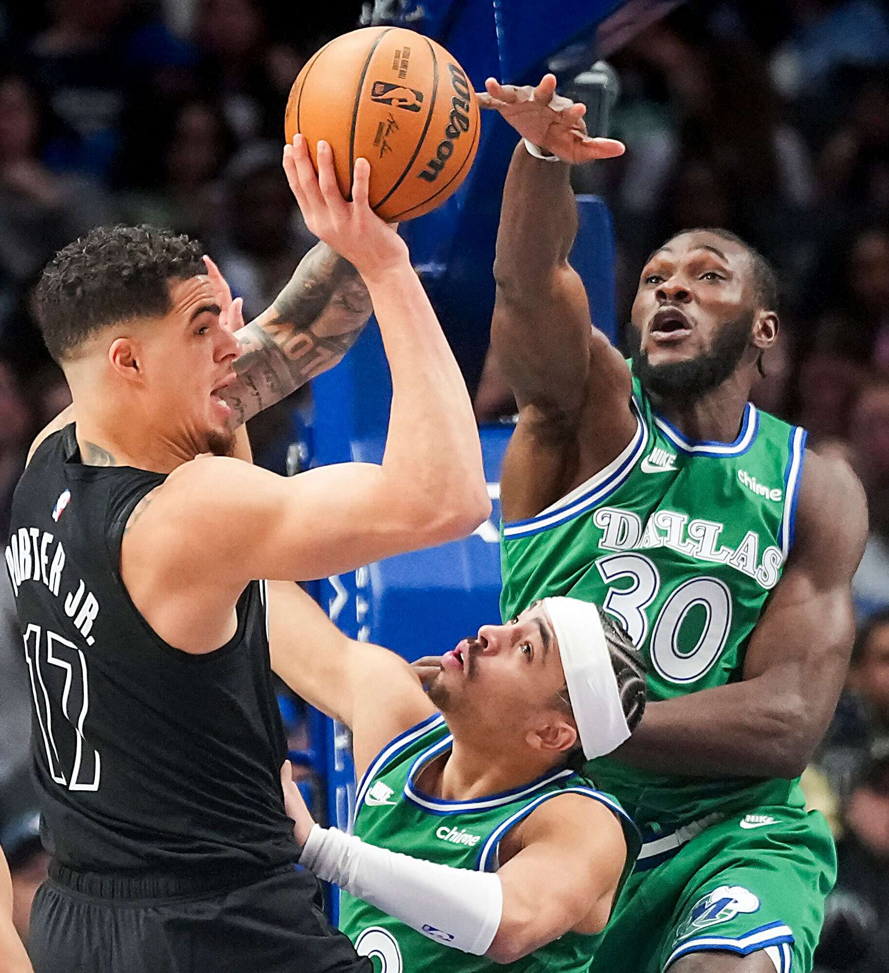 Cooper Flagg offers stability just when the Mavericks need it in win ...