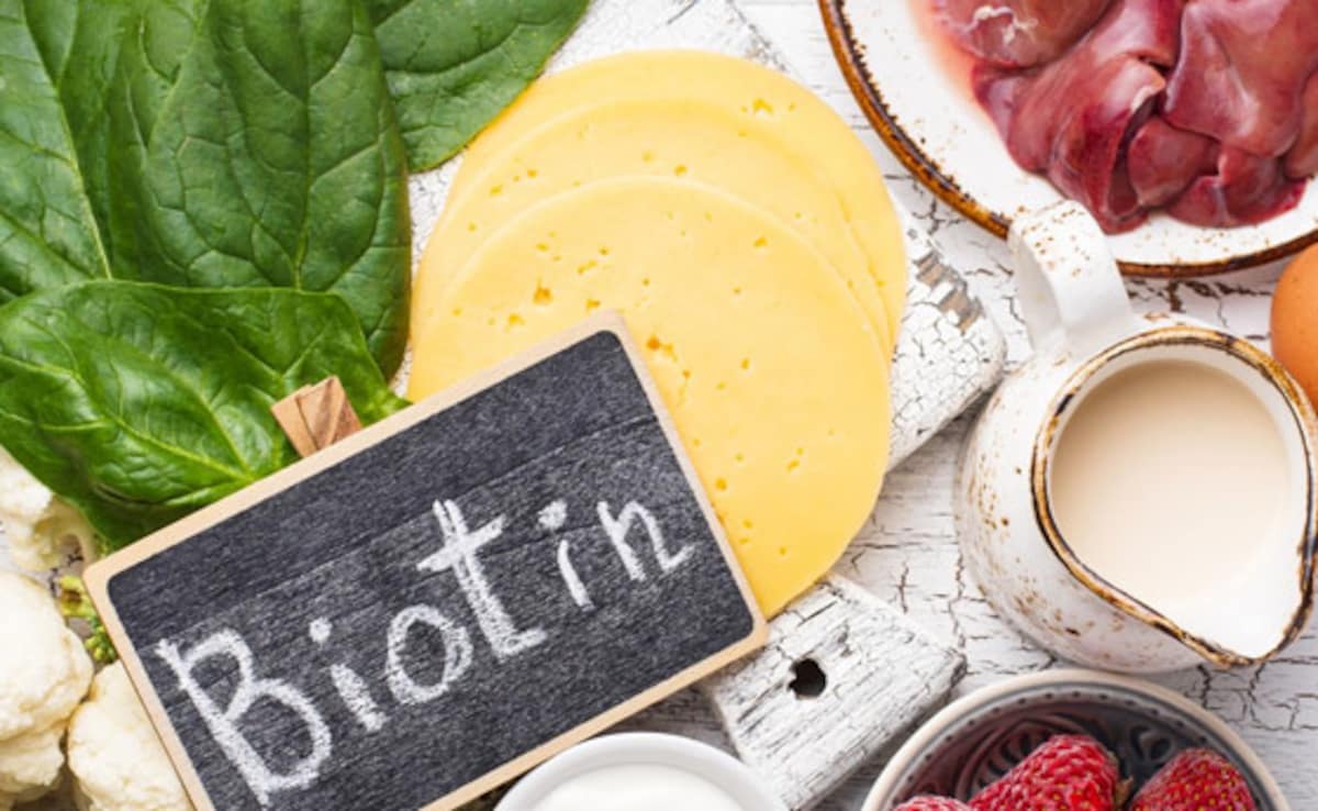 8 signs and symptoms of biotin deficiency