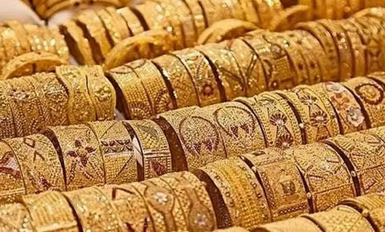 Dubai: Gold prices ease slightly after hitting record high