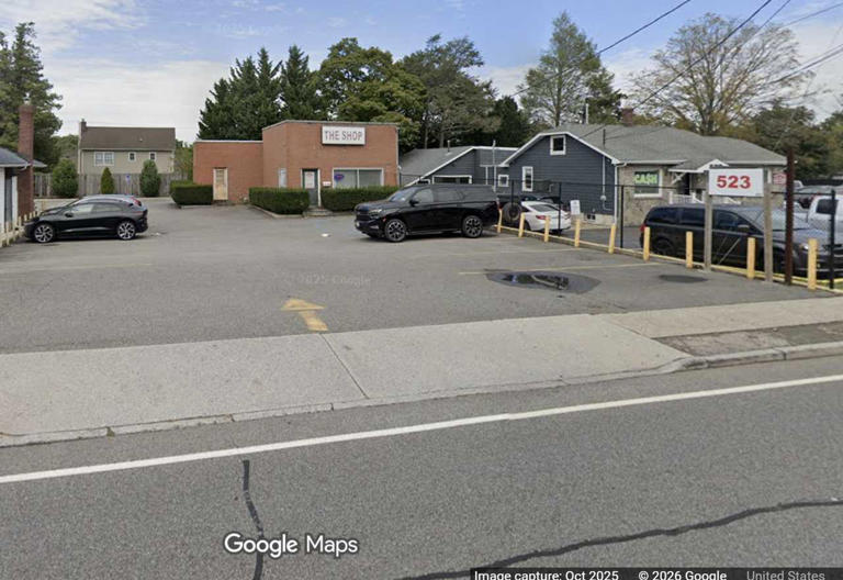 Repeated East Jericho Turnpike massage parlor raids continue with ...