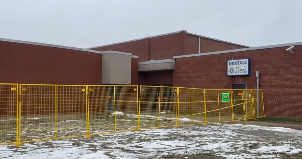 Bendle Public Schools’ plan to get kids back in class after roof collapse
