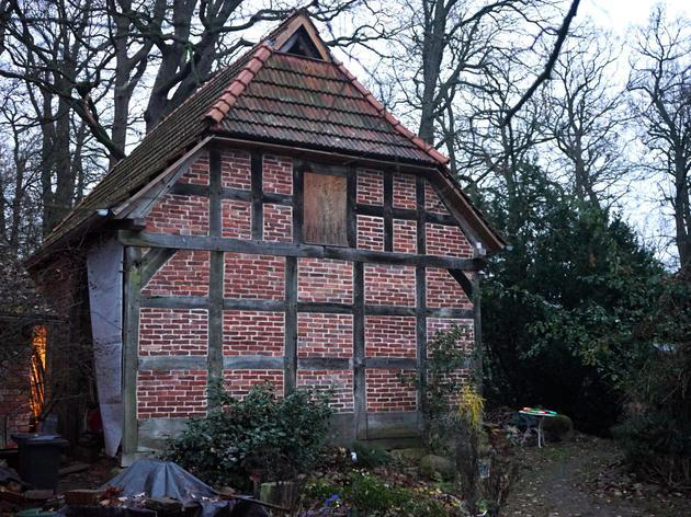 Matthias Fritzsch restauriert seinen Hof mit recycelten Materialien