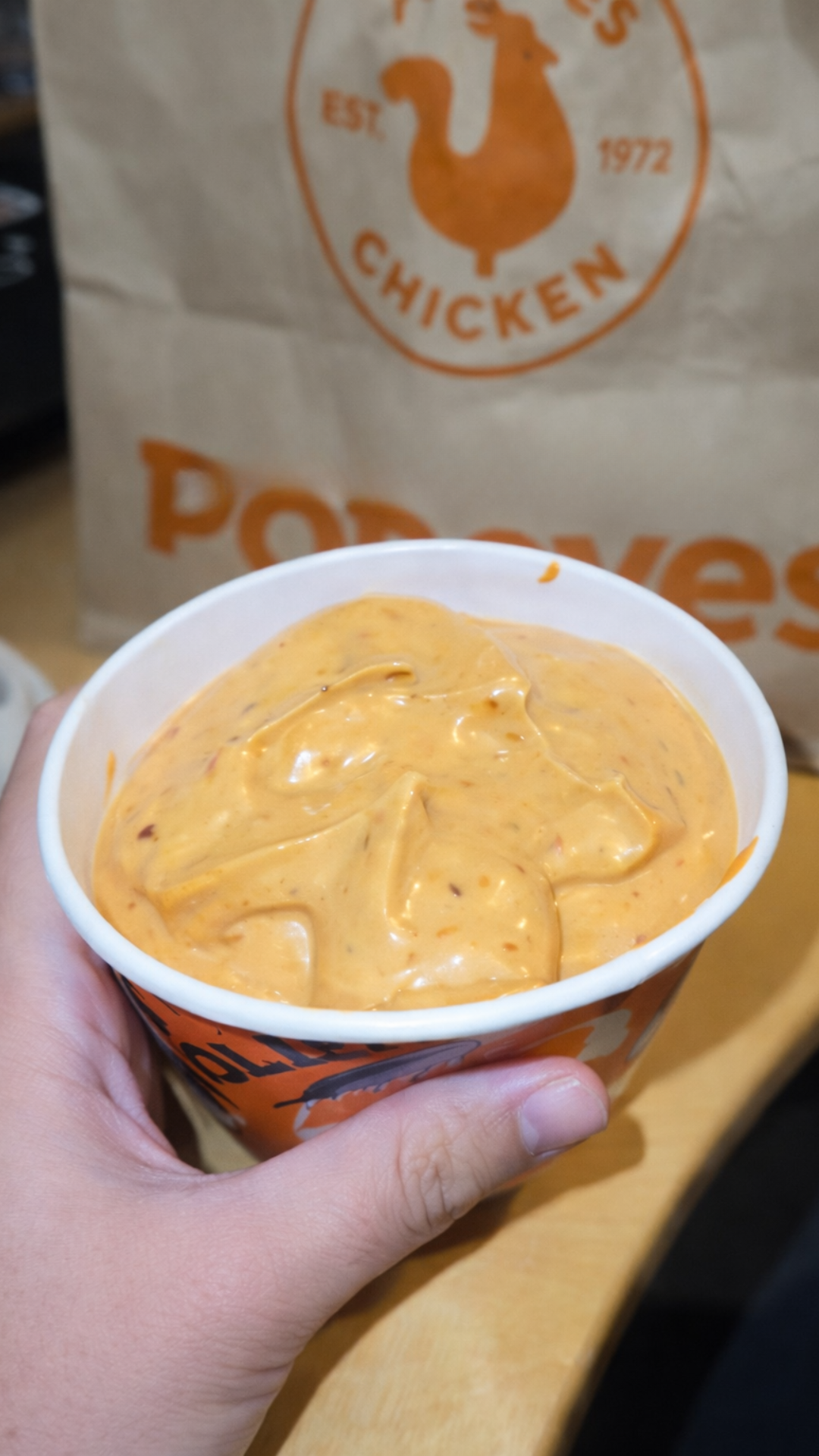 La nueva salsa de Popeyes España ya está aquí