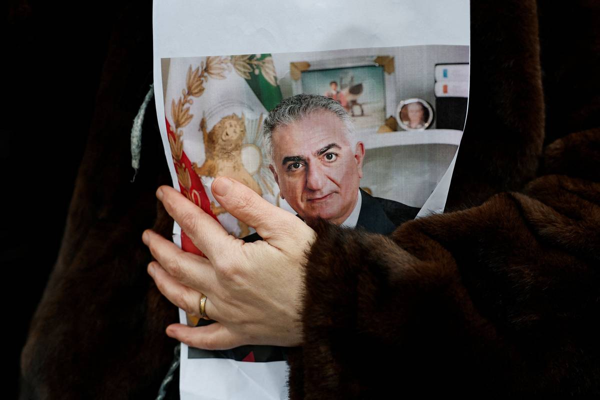 Príncipe herdeiro do Irão pede intervenção de Trump para colapsar o regime