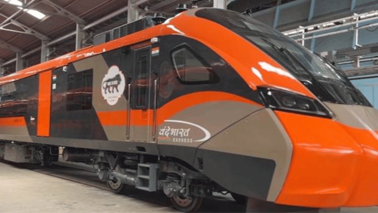 Vande Bharat sleeper train Guwahati-Howrah ticket price, stations, cuisine