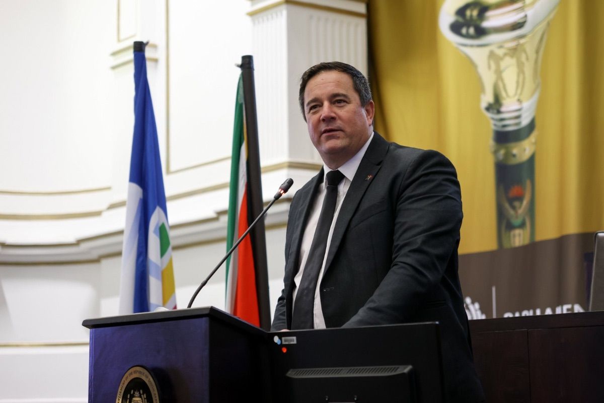 DA clears Steenhuisen of party credit card misuse allegations