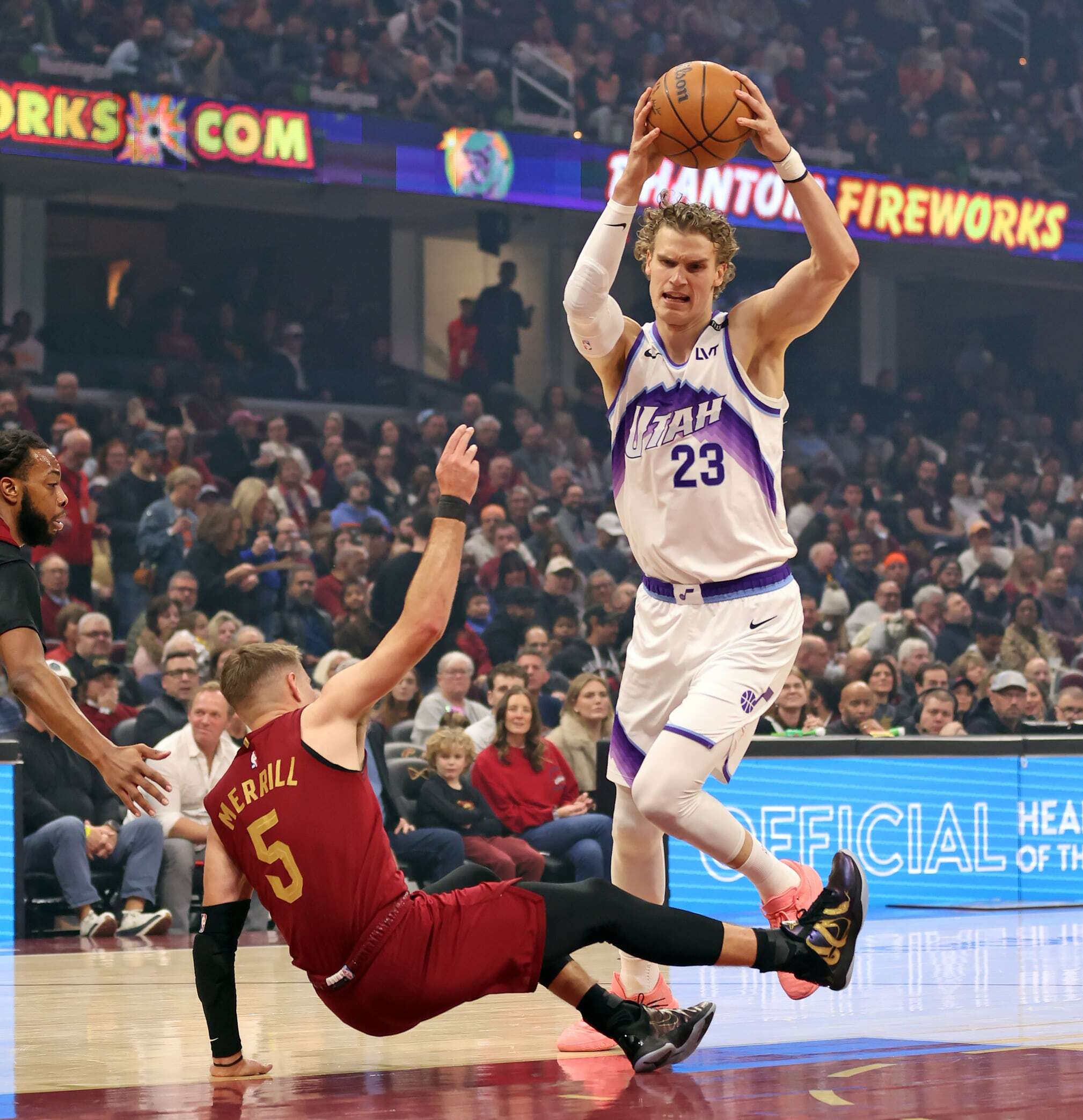 De’Andre Hunter’s ‘prolonged slump’ could cause Cavs to look toward ...