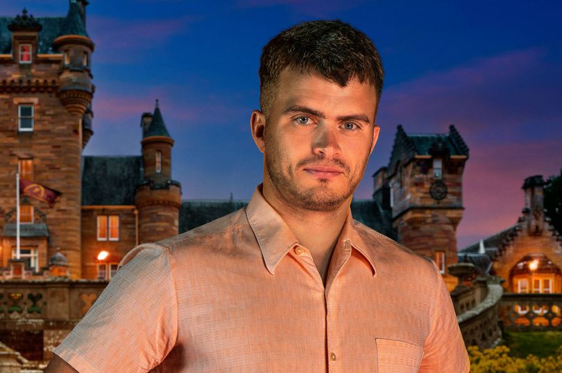 The Traitors star details harrowing experience of 'escaping conversion ...