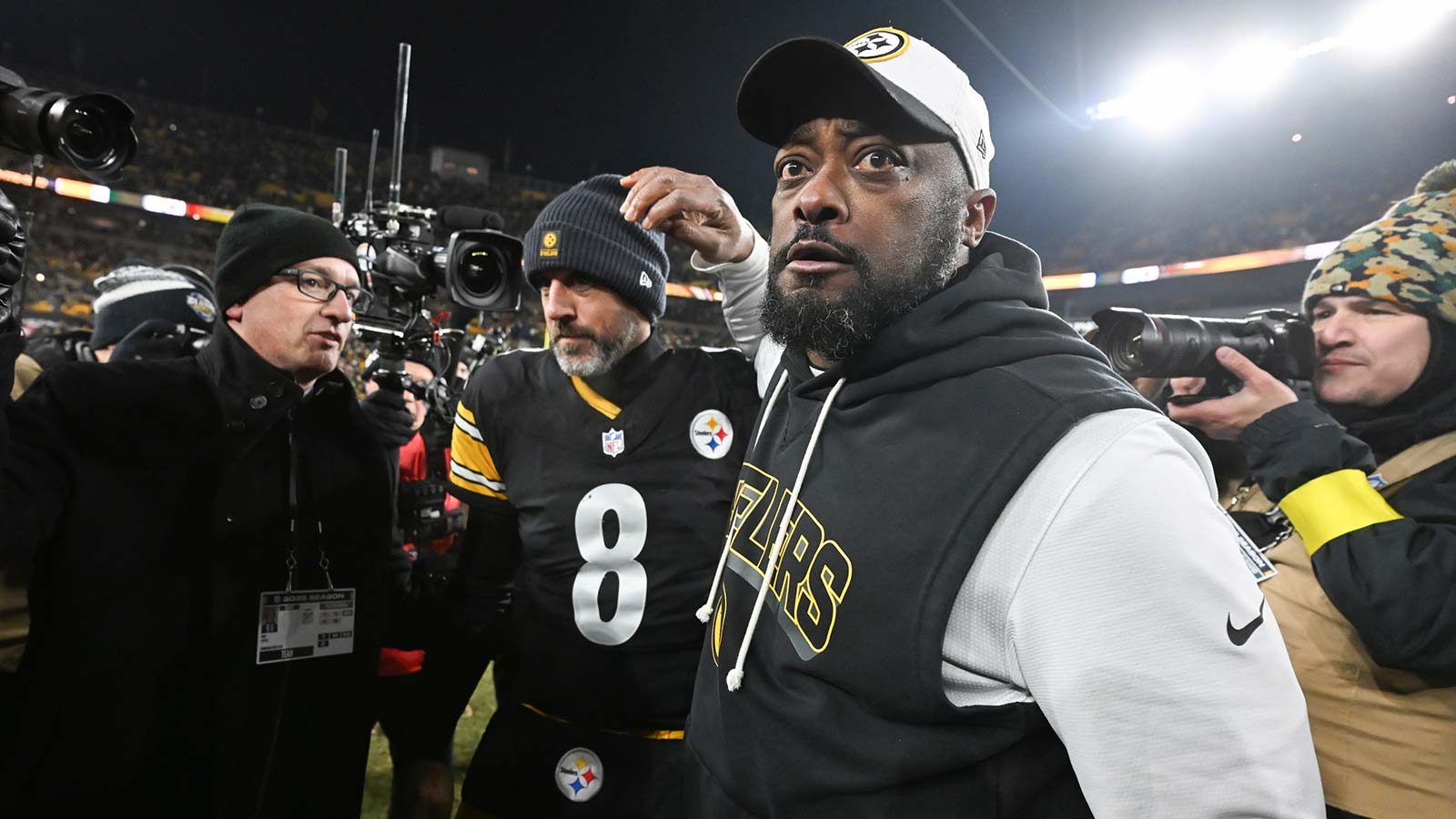 Steelers’ Aaron Rodgers dismisses Mike Tomlin question with NSFW response