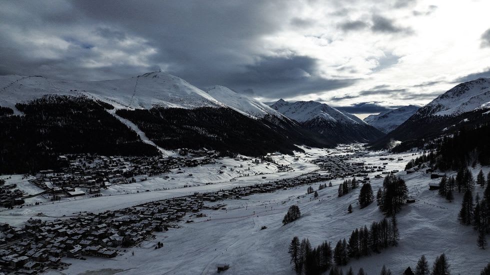 Winter Olympics tragedy as guard freezes to death in -12C after heart ...