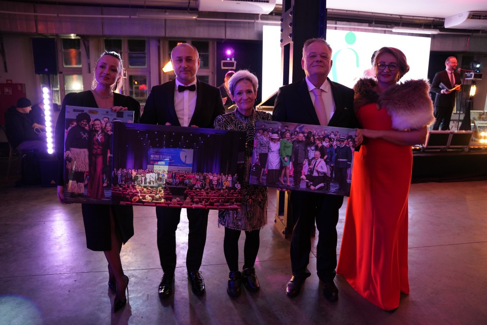 Lublin pomógł małym pacjentom! Goście tego balu nie szczędzili serc ani ...