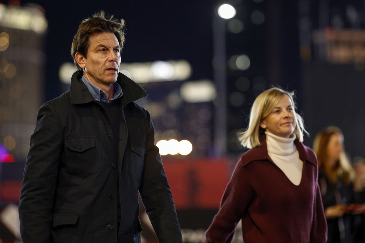 Toto Wolff spotted in $1 million Mercedes as F1 2026 nears