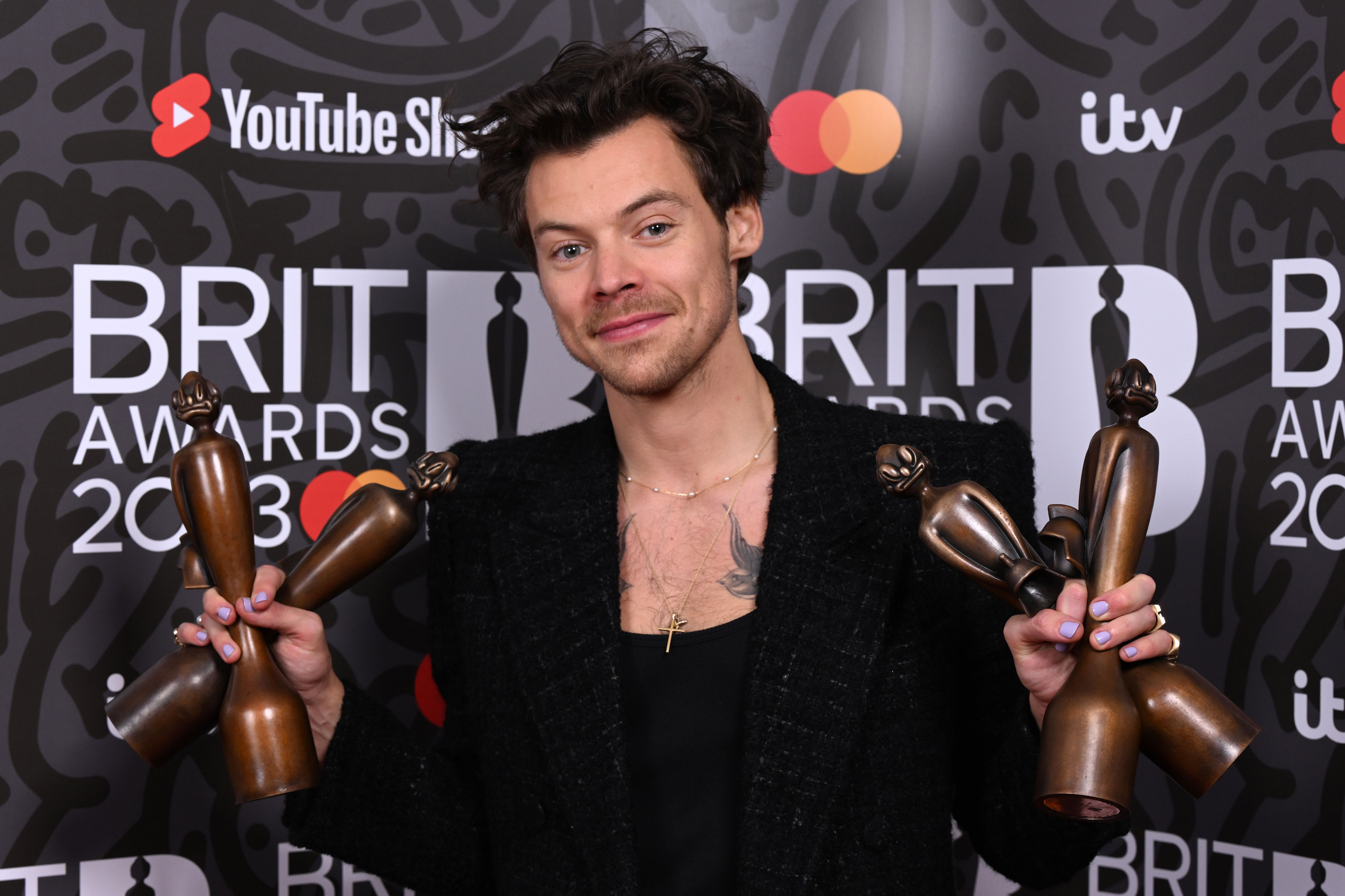 Harry Styles teases comeback with cryptic clues about new album