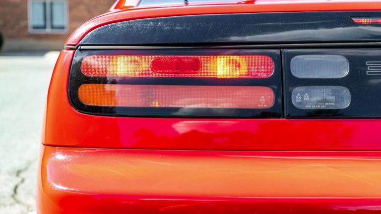 7 low-mileage '90s classics collectors quietly stockpile