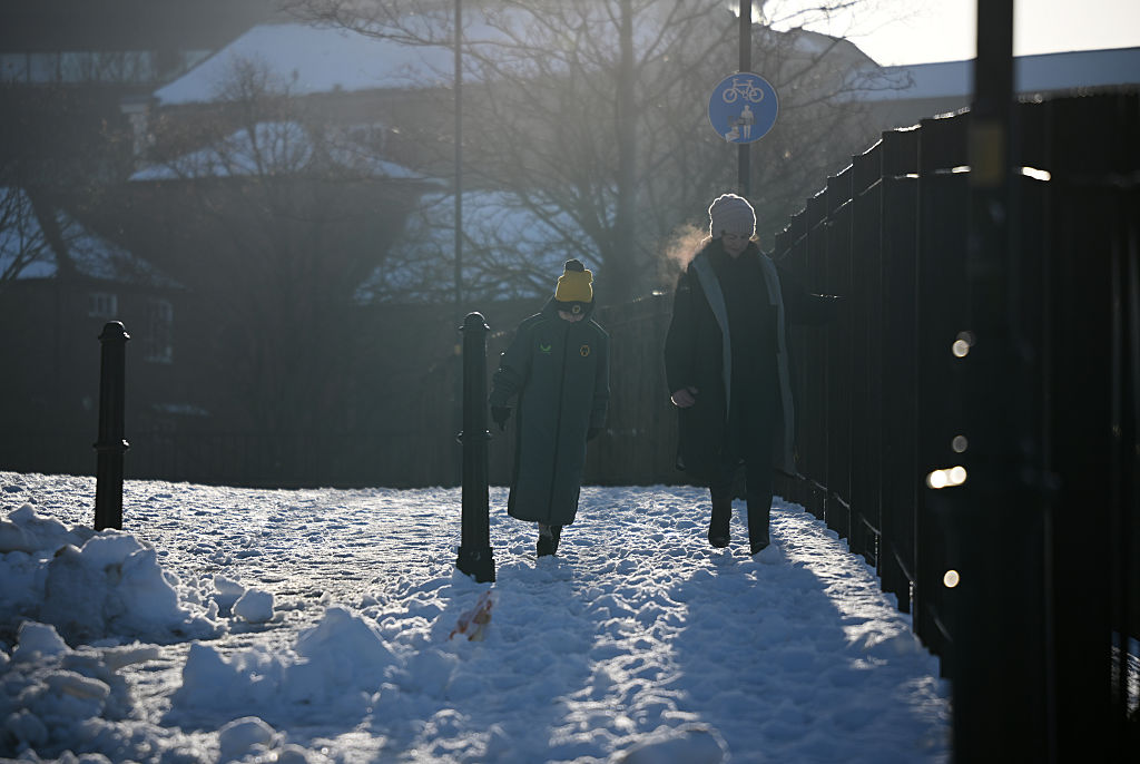 Exact days snow is set to return to Derbyshire in January - full East ...