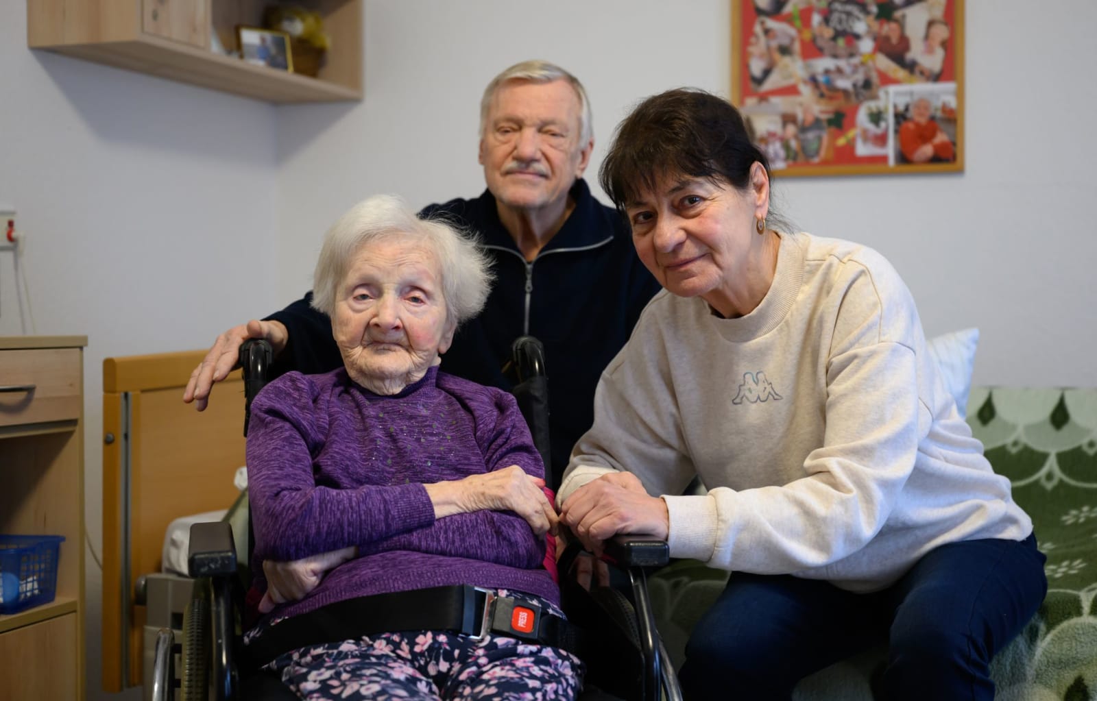 Red wine, music: A centenarian's secrets for a long life