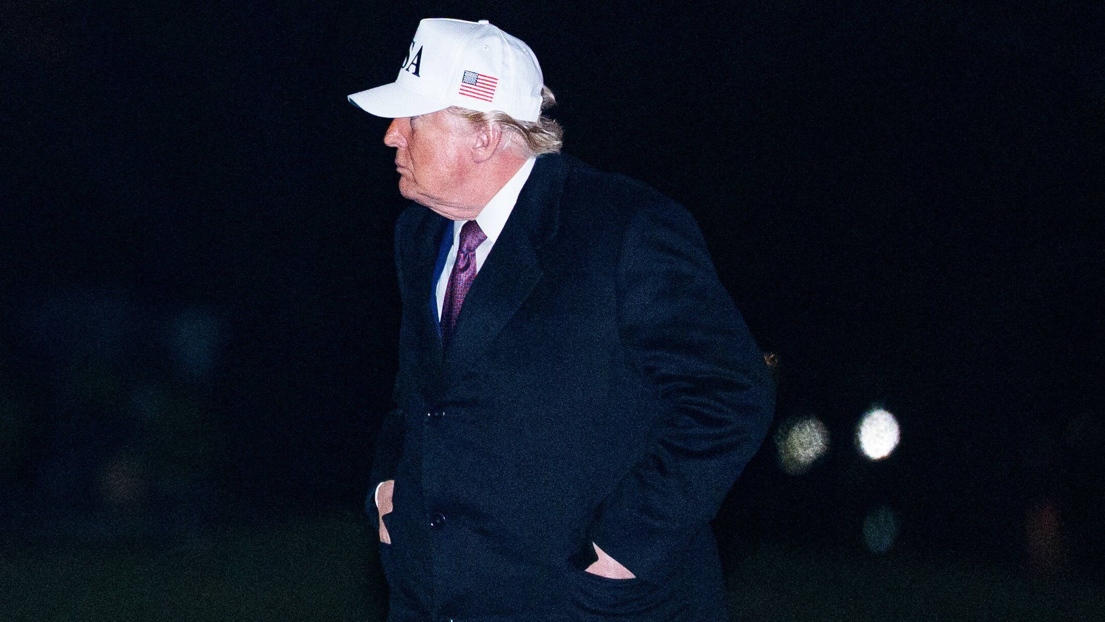 Decyzja Donalda Trumpa uznana za niezgodną z prawem. "Narusza Piątą ...