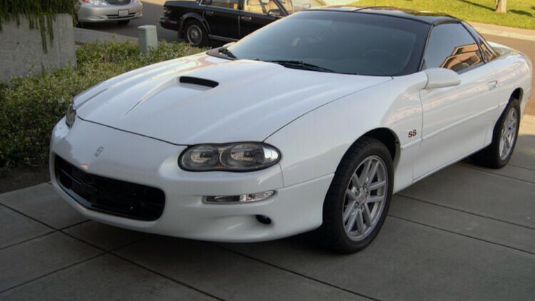 When the 1998 Chevrolet Camaro SS kept muscle alive