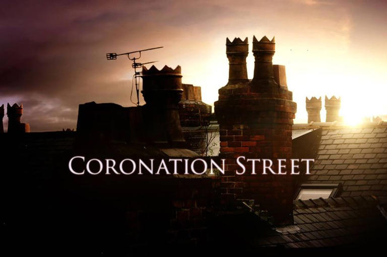 Coronation Street villain sparks return rumours as they declare 'we're ...