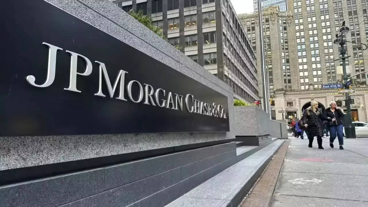 JP Morgan’s India expansion: Global banking giant signs mega office ...