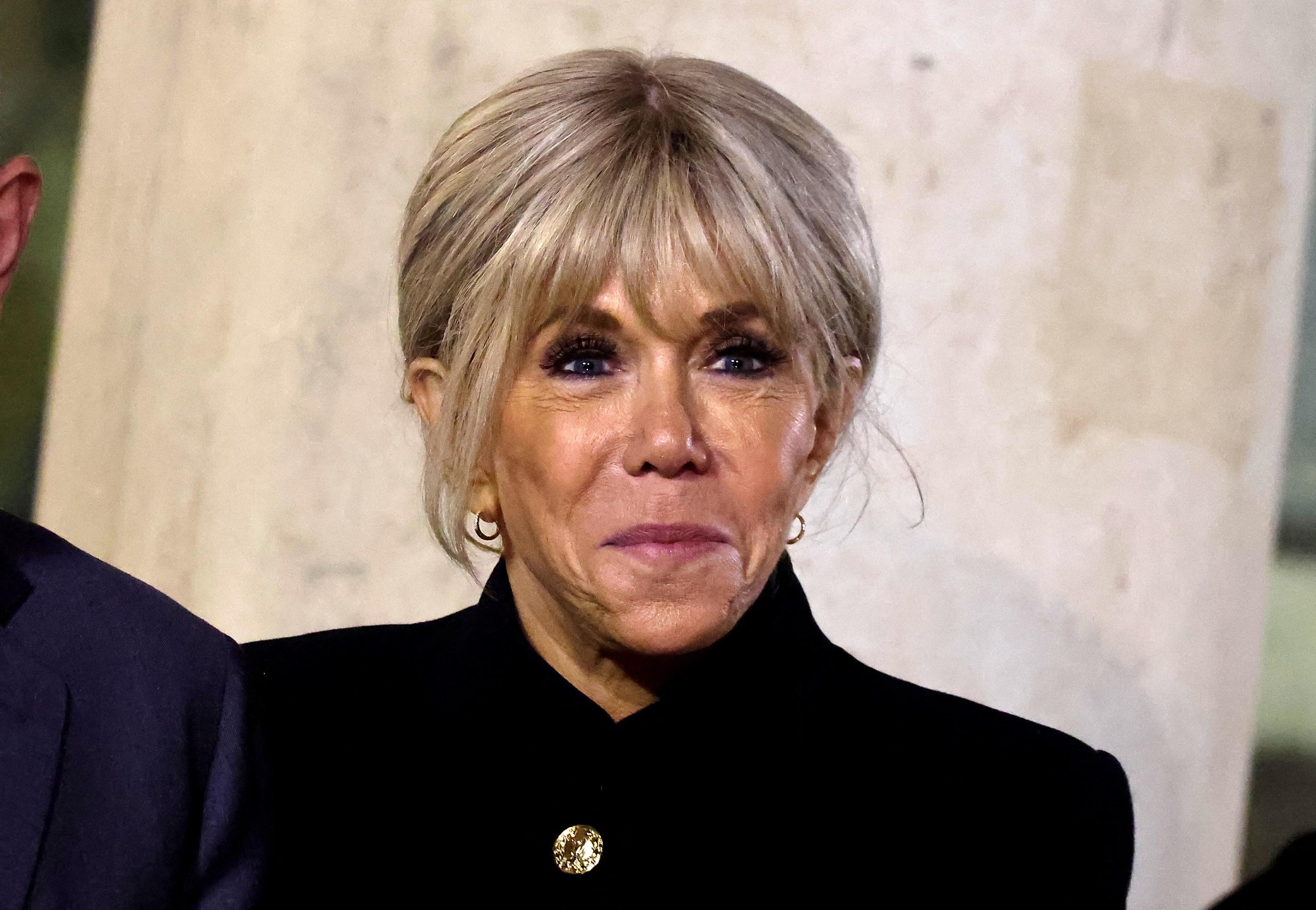 Brigitte Macron, une vérité rétablie sur sa vie à l’Élysée : elle n’a ...