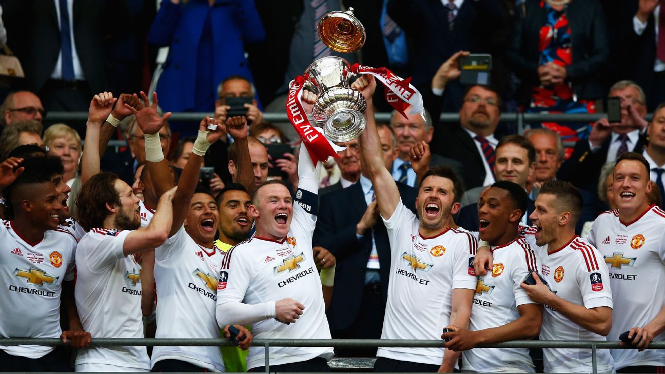 Wayne Rooney open to joining Michael Carrick at Man United; advocates ...