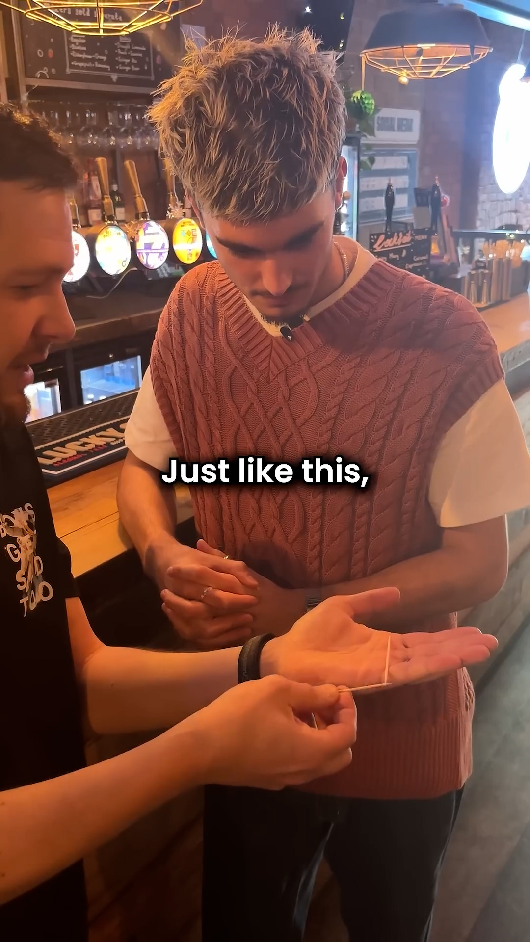 This toothpick moves by itself