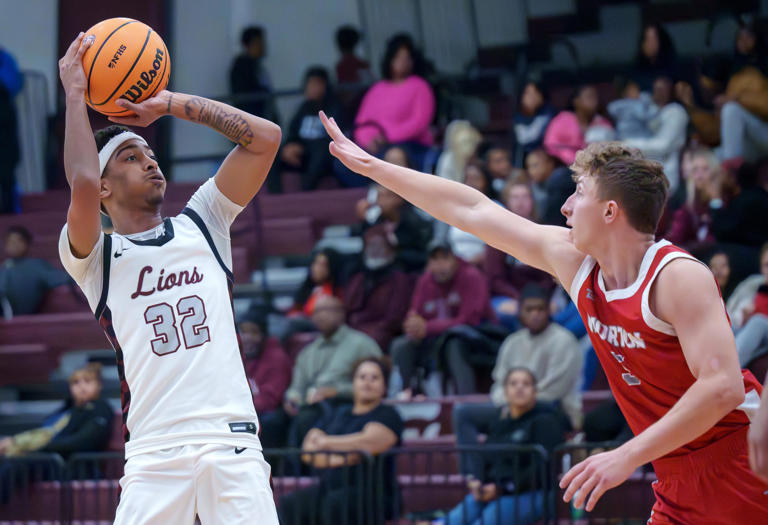 Peoria High basketball player voted boys athlete of the week for Jan. 5 ...