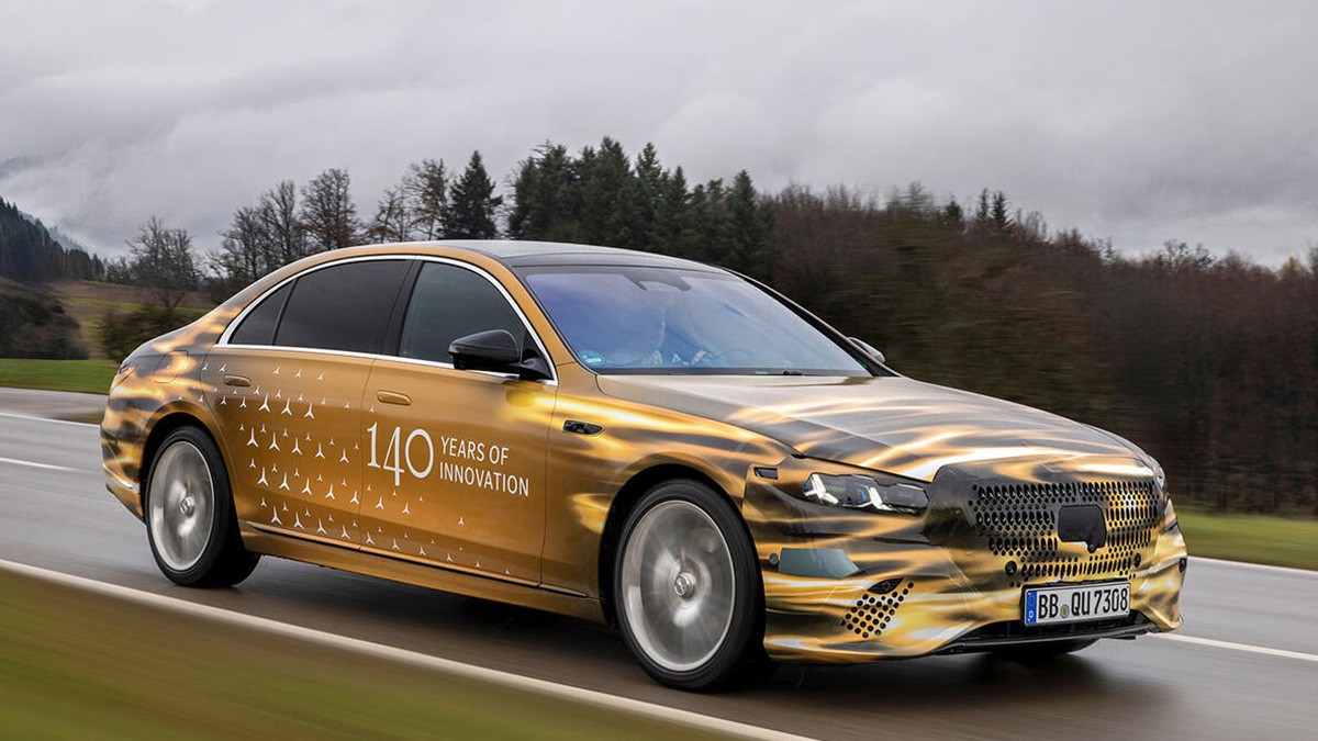 Τι θα παρουσιάσει η Mercedes-Benz το 2026;