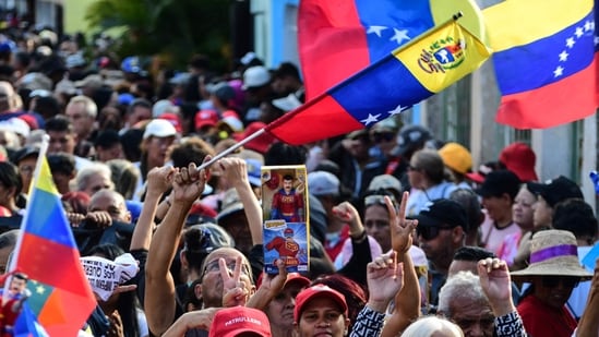 Who will cash in on Venezuelan oil?