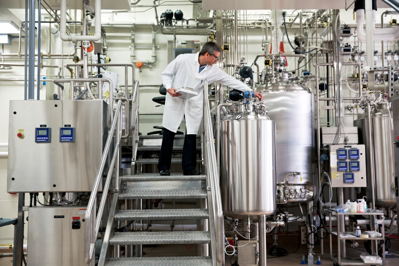 AbbVie strikes a $100 billion deal with Trump. How the drugmaker will ...