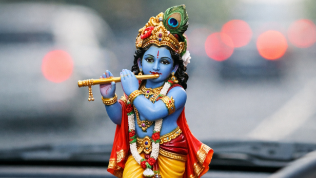Keeping Lord Krishna idol in car: Vastu Shastra rules for protection