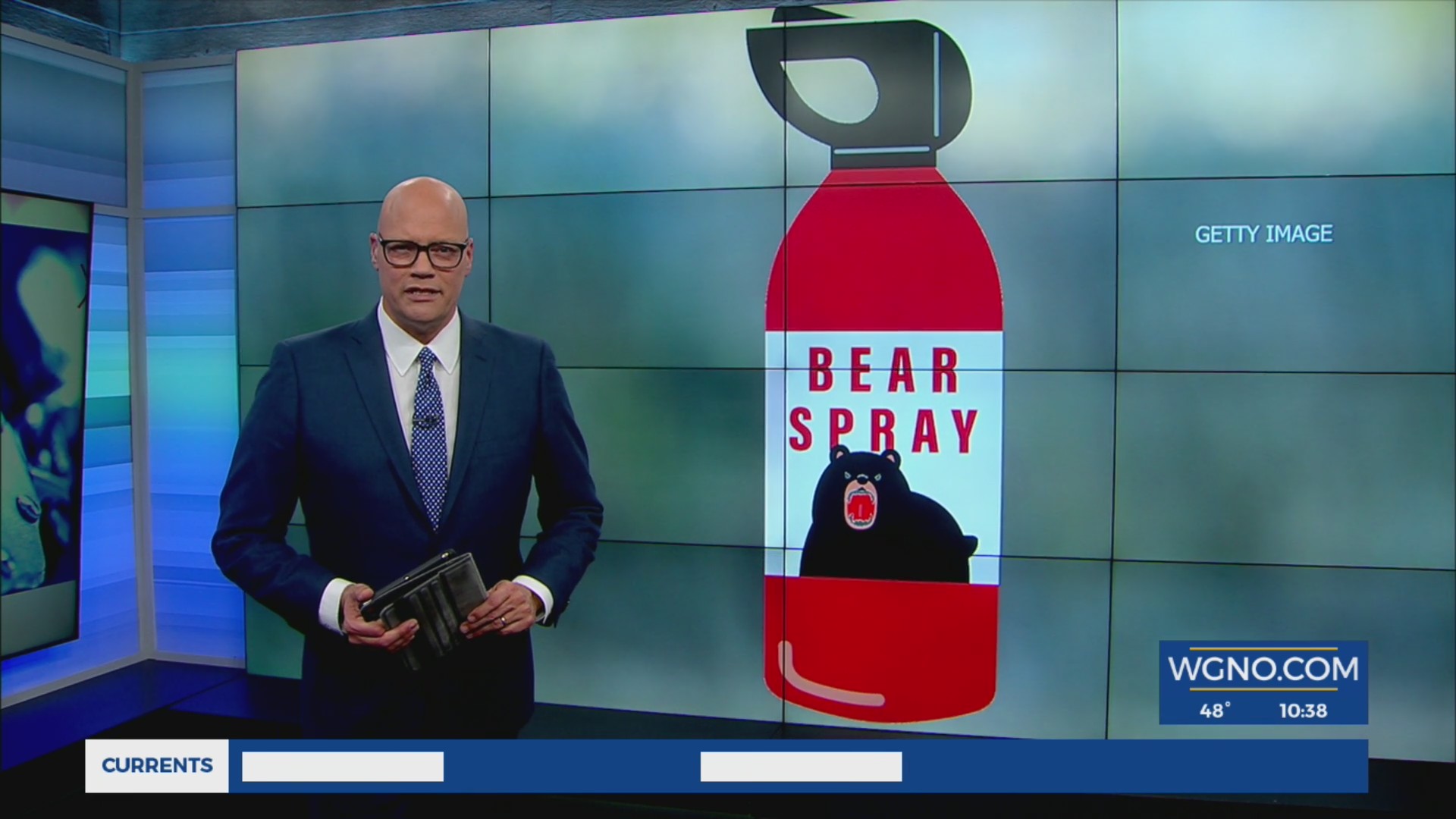 NOPD searching for suspect in bear spray battery case