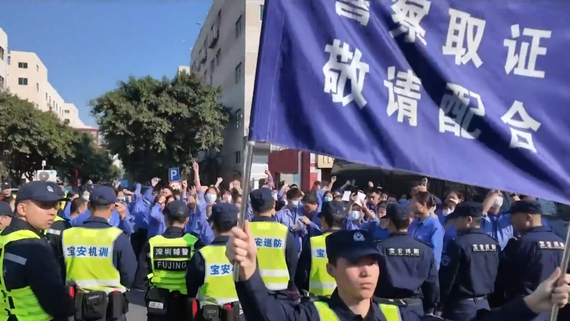 Rare glimpse of Chinese citizens fighting back against the regime