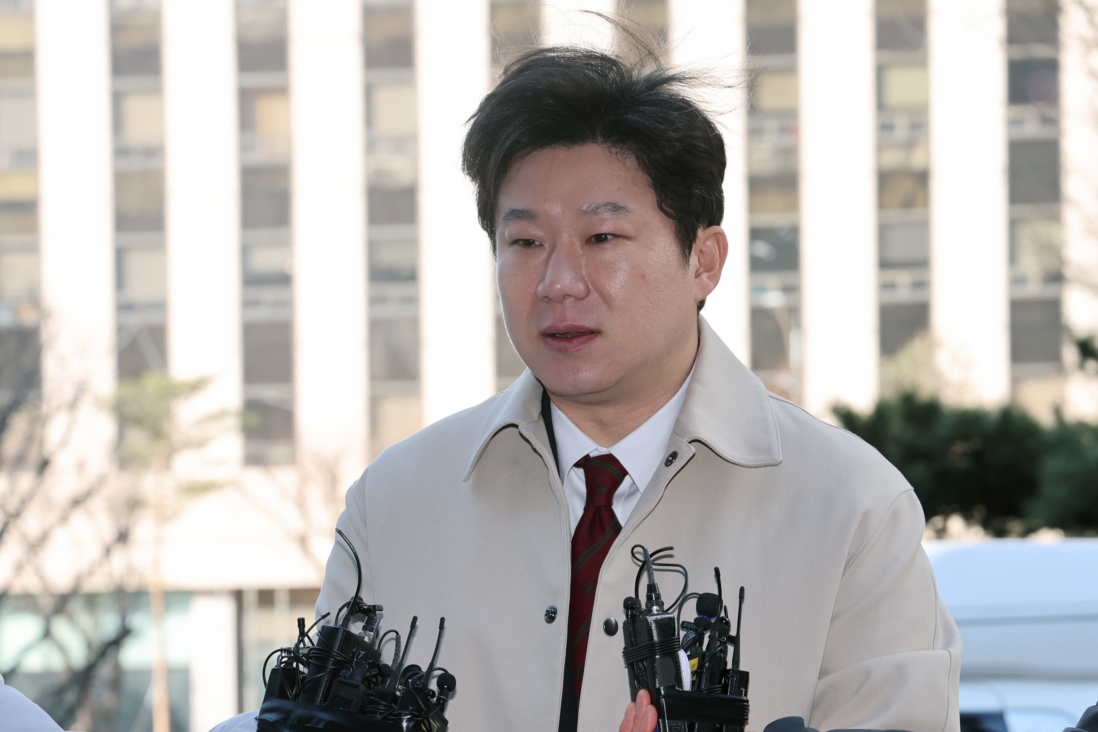 People Power Party Rep. Jin Accuses Democratic Party Corruption