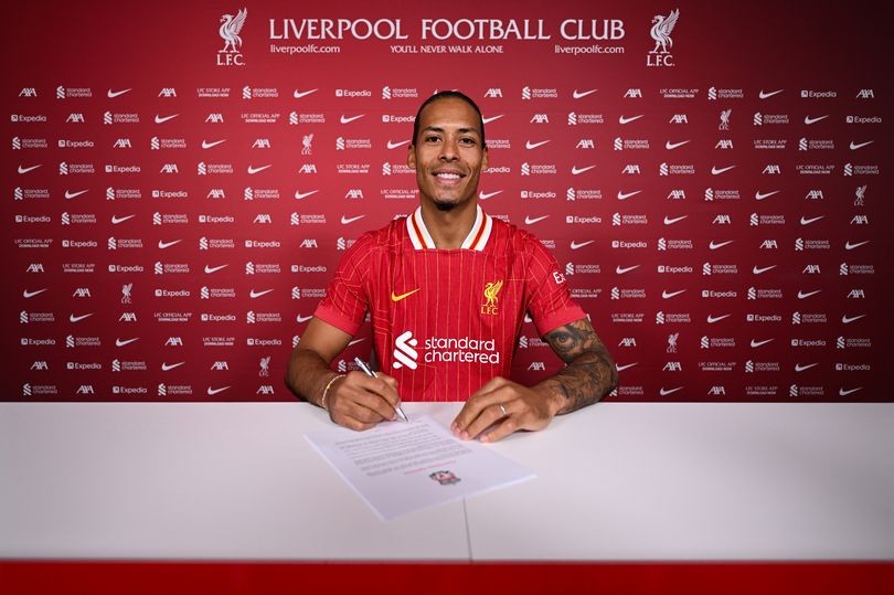 'I played for Liverpool - Chelsea should have signed Virgil van Dijk ...
