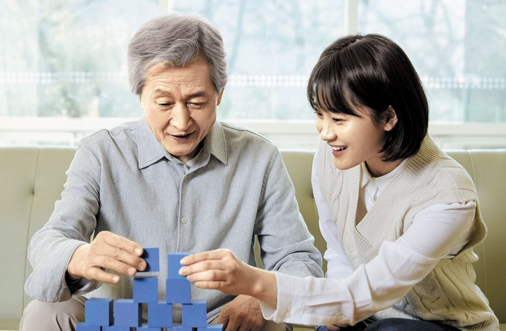 Parents with daughters maintain better cognitive function