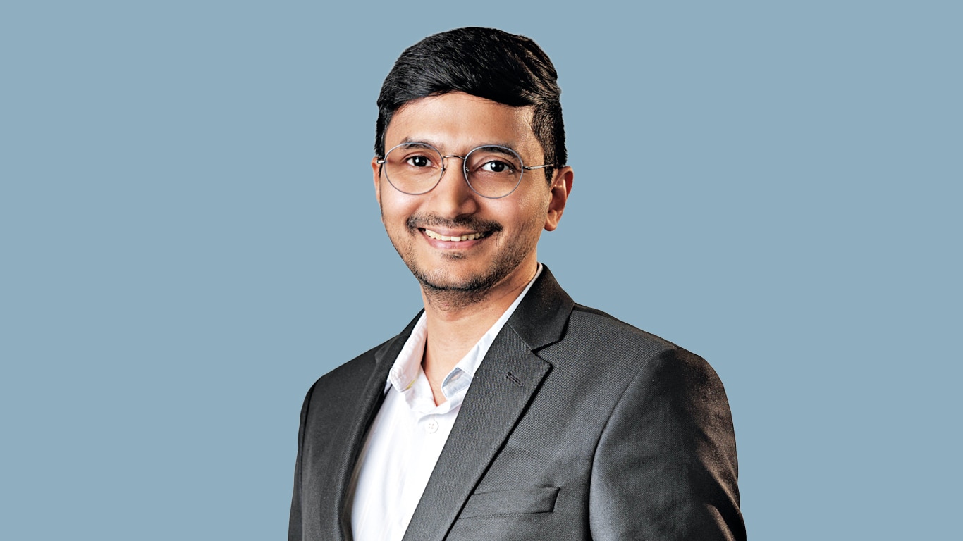 Two electric 2-wheeler companies, two different strokes: The saga of ...