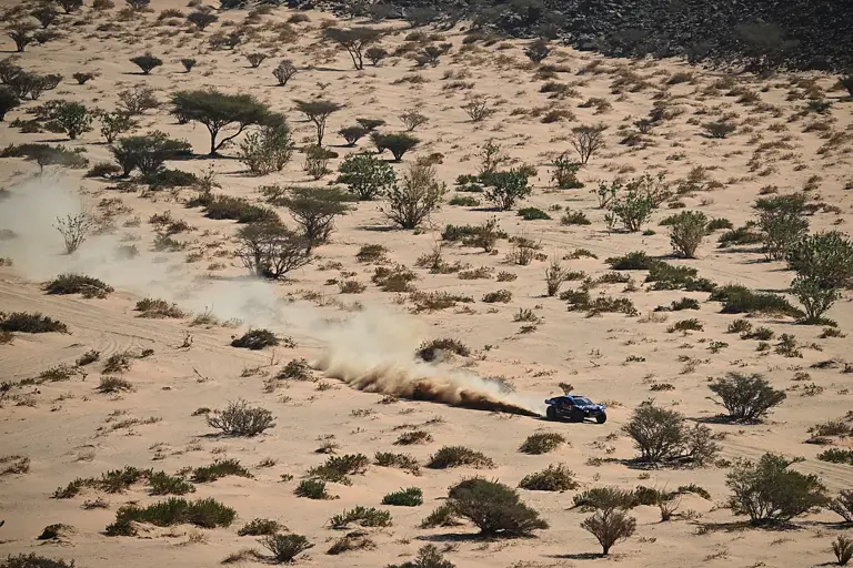 Photos: Drivers compete in 'world's most dangerous race' Dakar Rally in ...