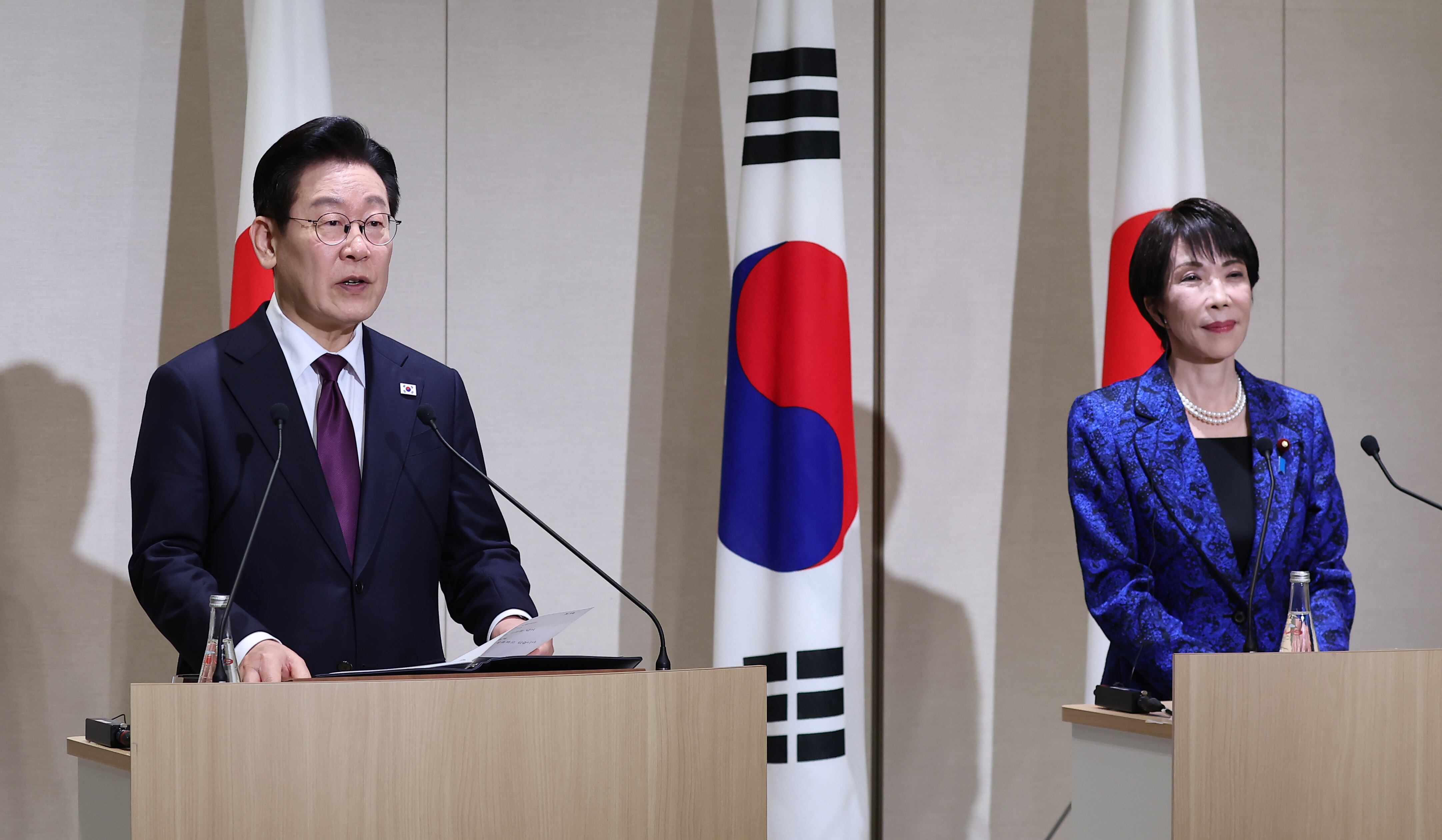 Lee, Japan agree to expand multisector cooperation